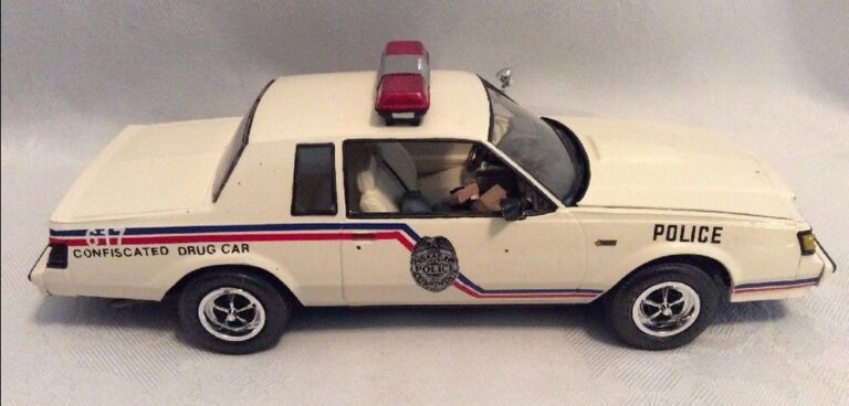 Buick Grand National Police Cars Model Kits
