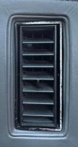 Dash Vents: Fix Chrome Trim Outline (Air Duct Vent Edge)