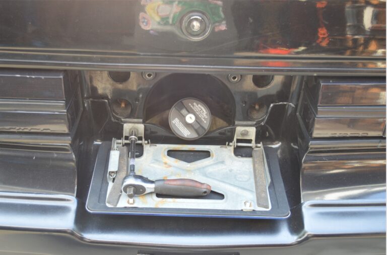Install Stay Down License Plate Bracket & Paint it Black!